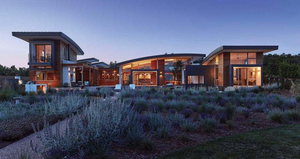 Distinctive Dwellings | Comstock's magazine