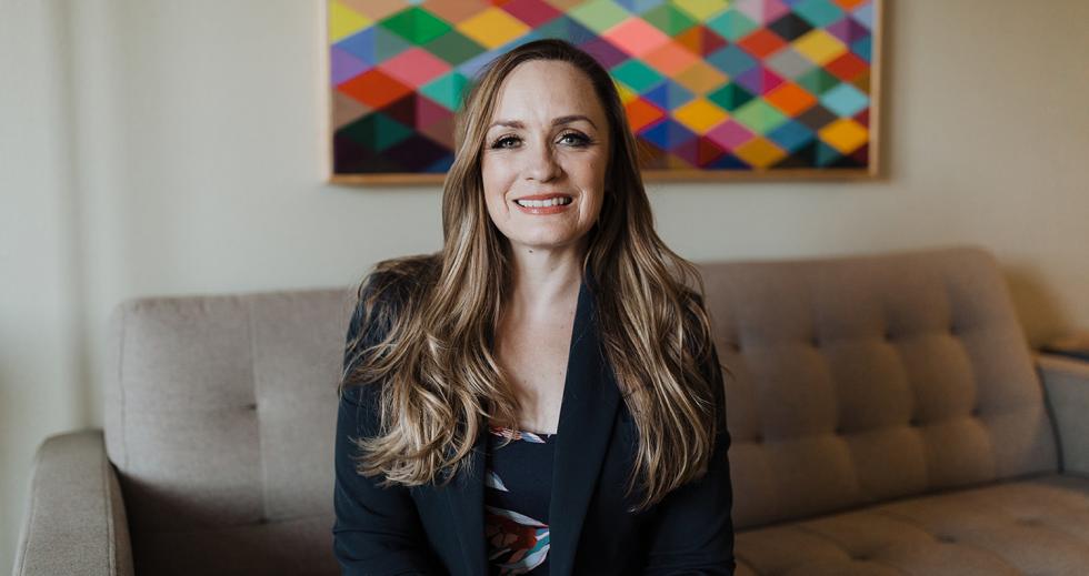 Getting to Know: Jennifer Reason | Comstock's magazine