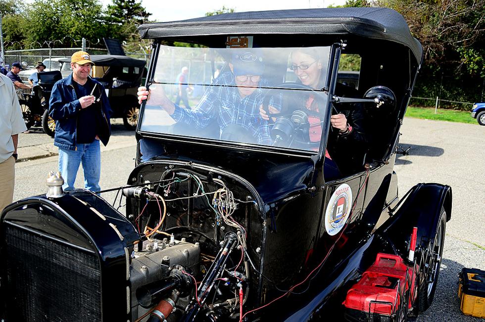 Model T Basics and Driving Class | Comstock's magazine
