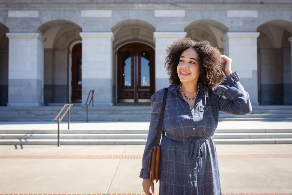 Getting to Know: Anna Fontus | Comstock's magazine