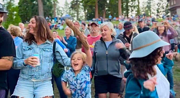 Big Bluegrass Benefit Concert 2025 | Comstock's magazine