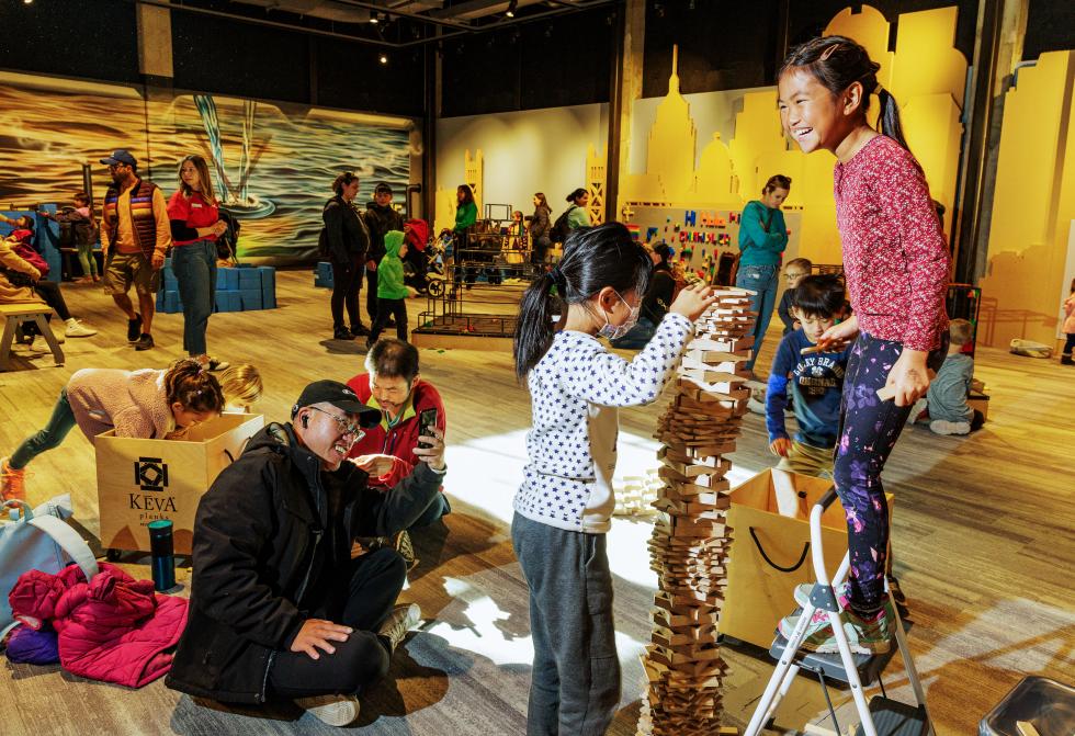 SMUD - MUSEUM OF SCIENCE AND CURIOSITY | Comstock's magazine